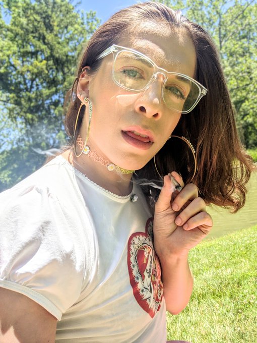 TW Pornstars - Kitty Kaash. Pictures and videos from Twitter. Page 4