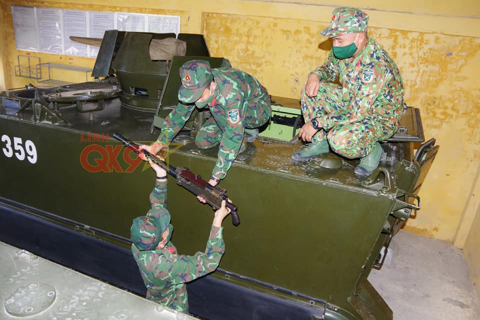 Lee Ann Quann on Twitter: "Here, we could see that one M1919 is on the turret and another one is ...