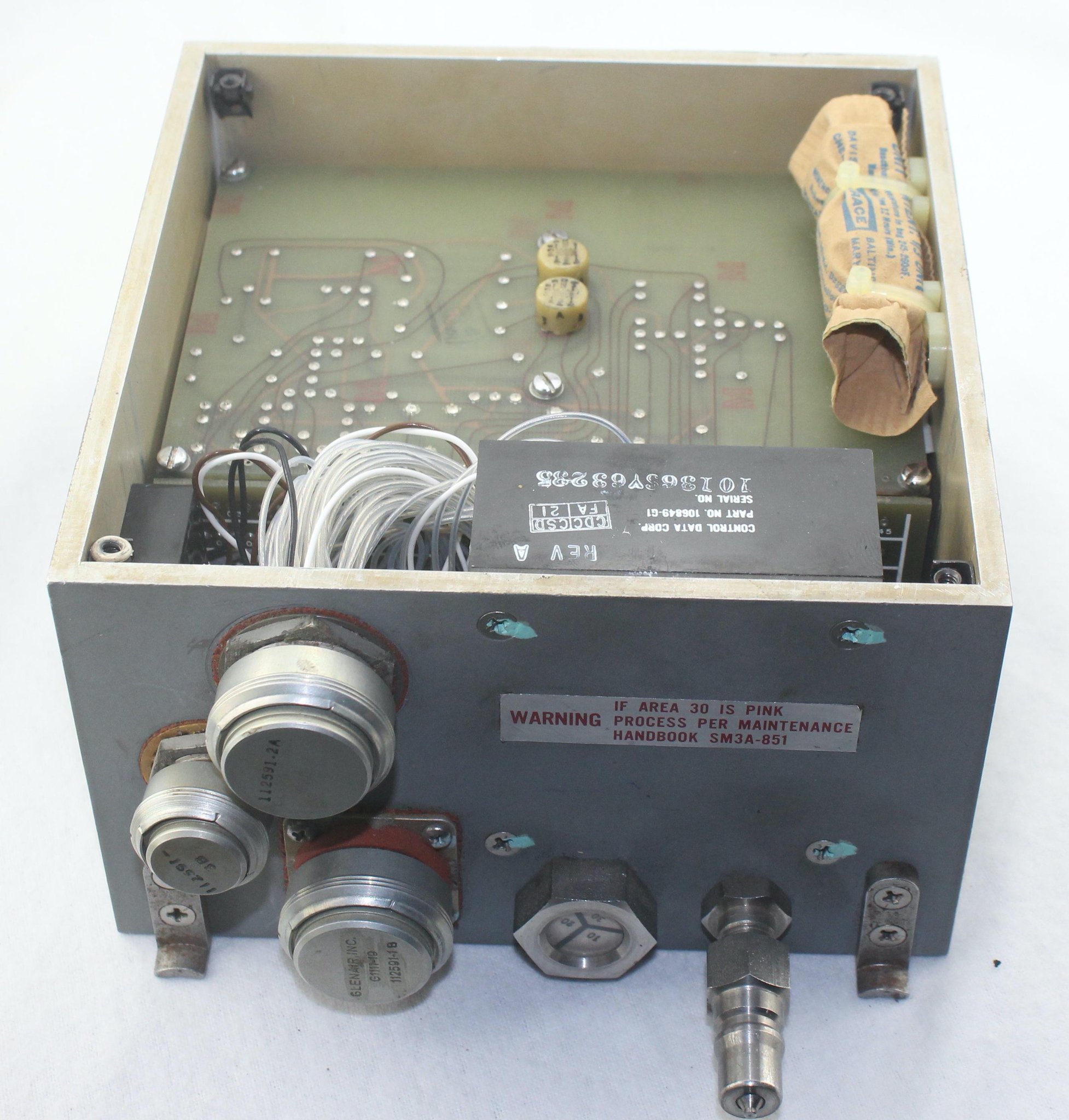 Ken Shirriff on Twitter: "Opening up the Buffer Unit reveals a stack of six circuit boards with ...