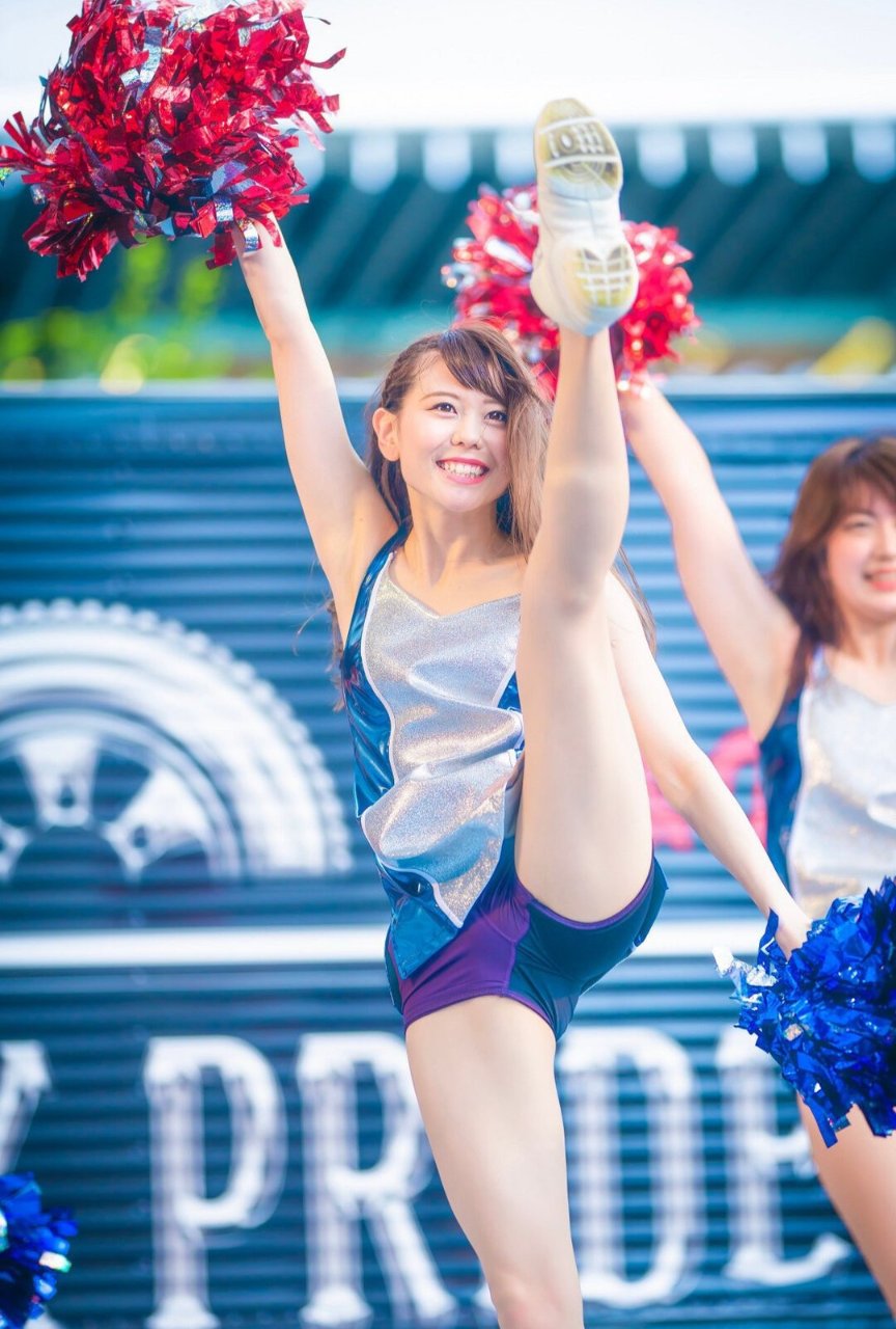 Spats Spandex Bot On Twitter チアガールの大股開き スパッツフェチ チアリーダー…