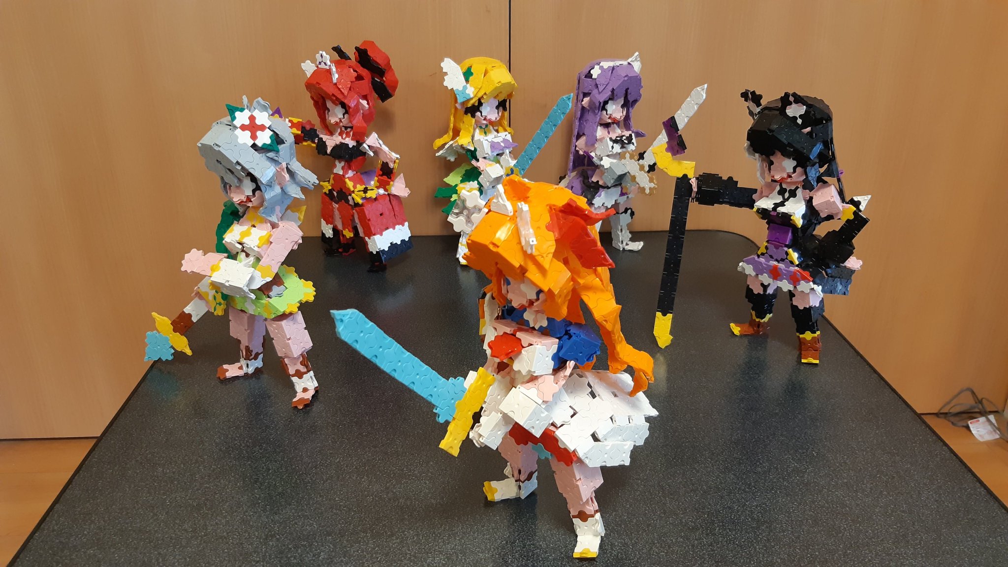 ぺたぞう（プラレール以外） on Twitter: "LAQ娘、プリコネR題材の娘たちも6体になったので並べてみました。コスチュームや髪色も多彩で元のデザインの良さに脱帽。 https://t ...