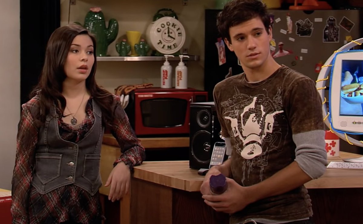 Carly From Icarly Boyfriend In Real Life