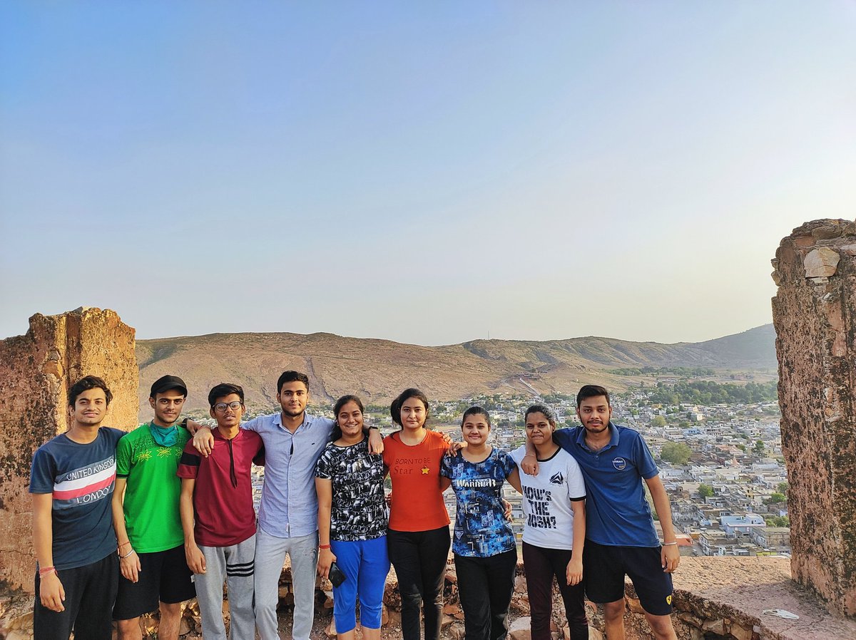 Divyanshu Soni (@dgoldsmith007) | Twitter