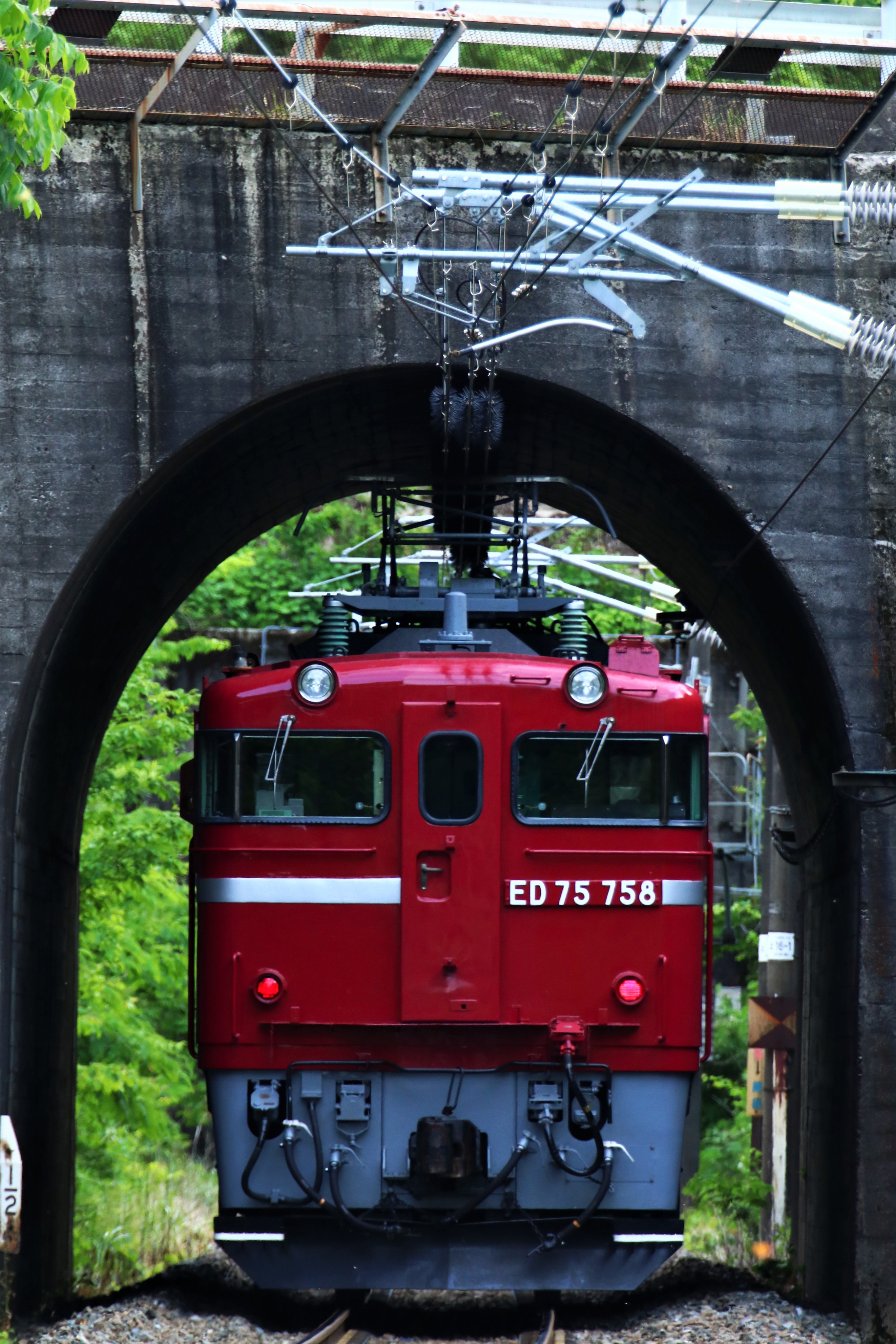 ななせ えくれいる on Twitter: "2021.6.21 配9549ﾚ マヤ50配給 ED75 758[仙]+マヤ50 5001/単9538ﾚ ED75 758[仙] 機材新調後初の ...