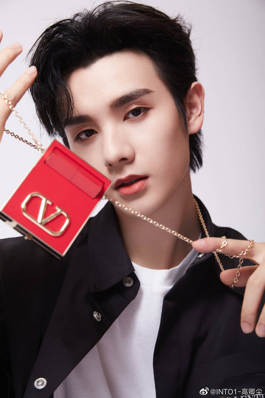 INTO1 archive on Twitter: "Nine for Valentino [ #高卿尘 #Nine #INTO1]…