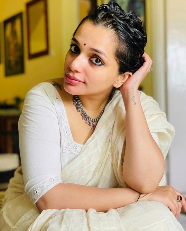 Ann Augustine In Saree