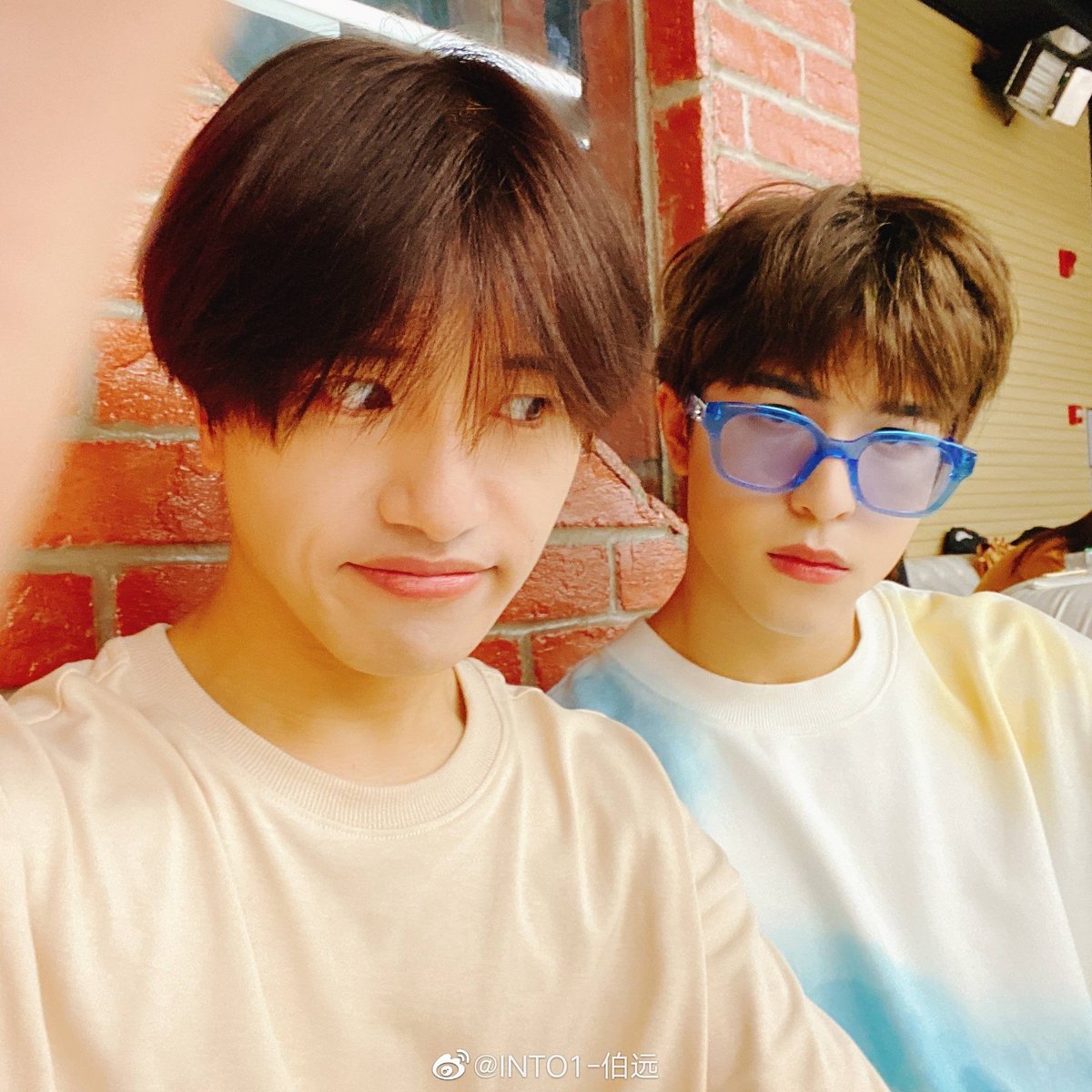 INTO1 archive on Twitter: "boyuan weibo update w/ patrick [ #伯远 #BoYuan #INTO1]…