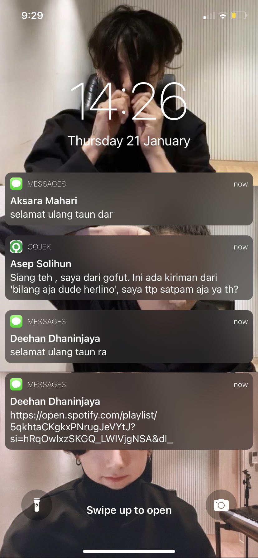 aya on Twitter: "235. ulang taun mandiri (playlistnya ngga usah didengerin, liat judulnya aja ...