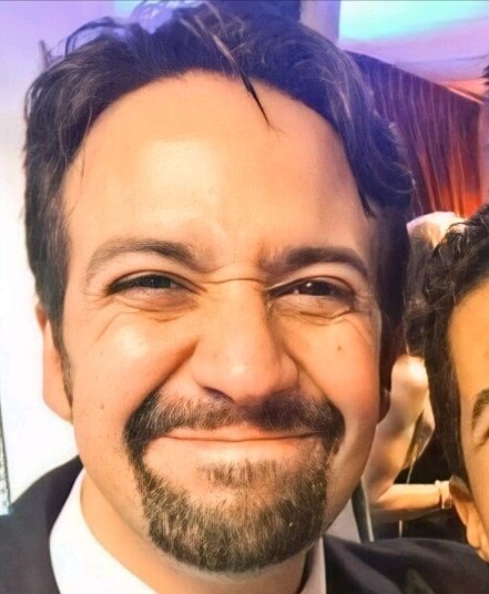 Robin Greenwald's Instagram, Twitter & Facebook on IDCrawl