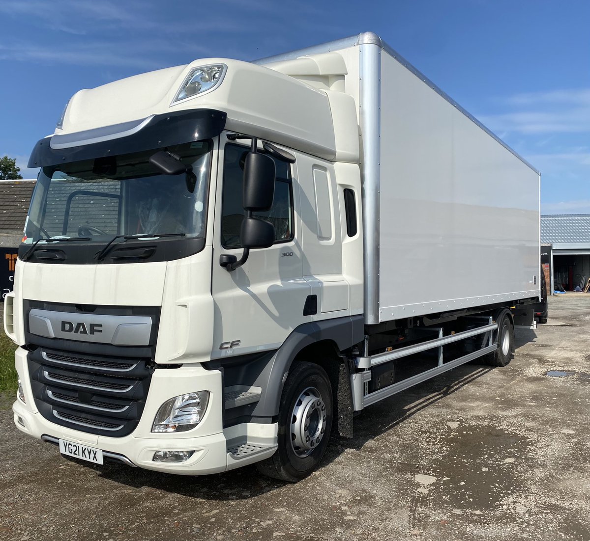 Martin Williams Hull - Commercial Vehicle Bodybuilder