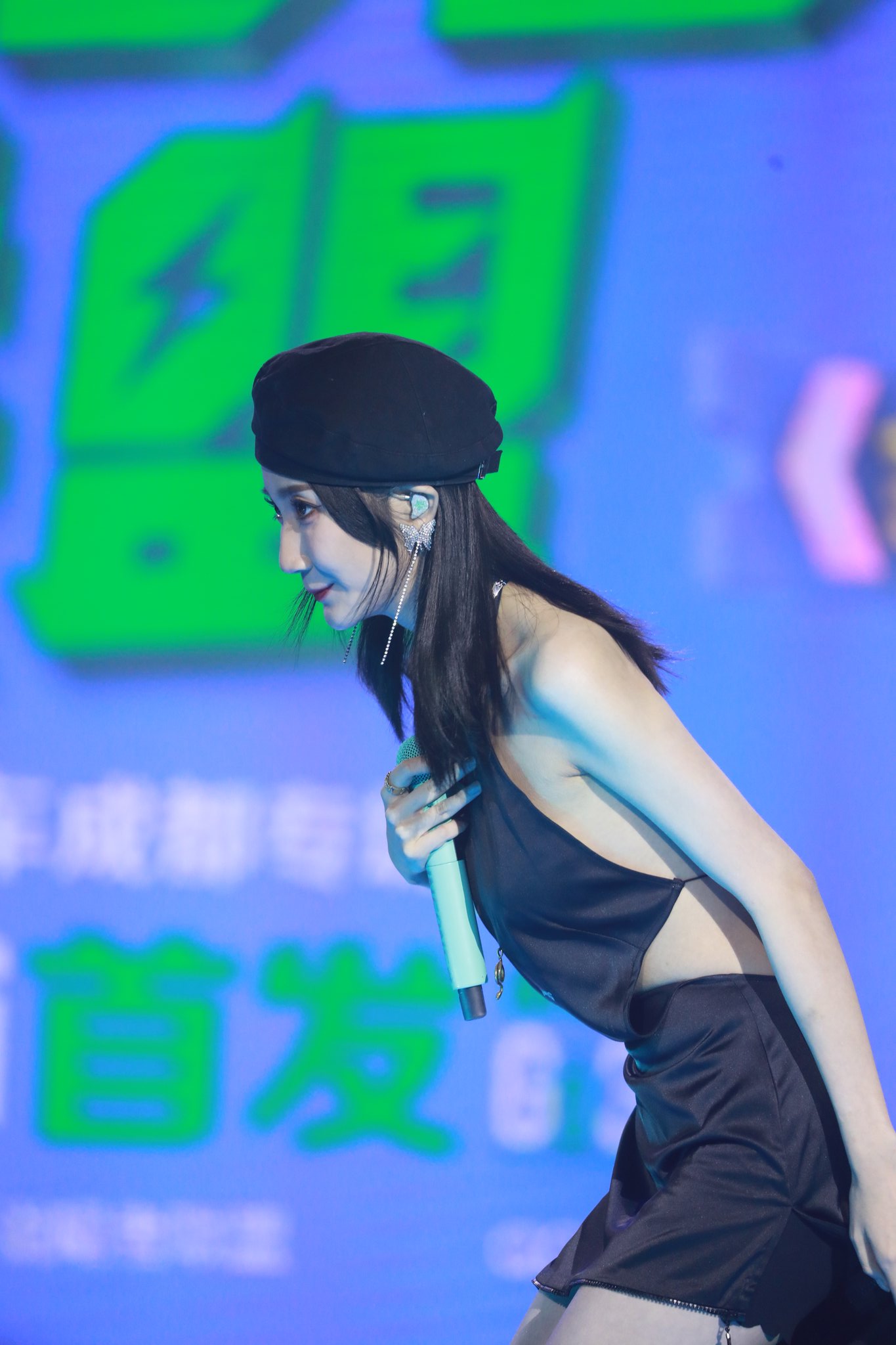 Iyqaqyi On Twitter 你们说这骚货是穿了还是没穿 240p 私信💰图 Z1blmnxqtr Twitter