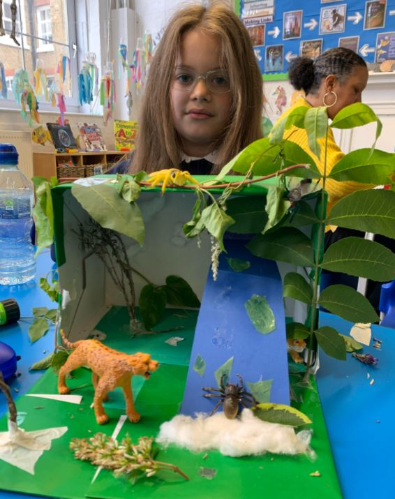 Rainforest Diorama Made By Recycled Material Recycling,, 46% OFF