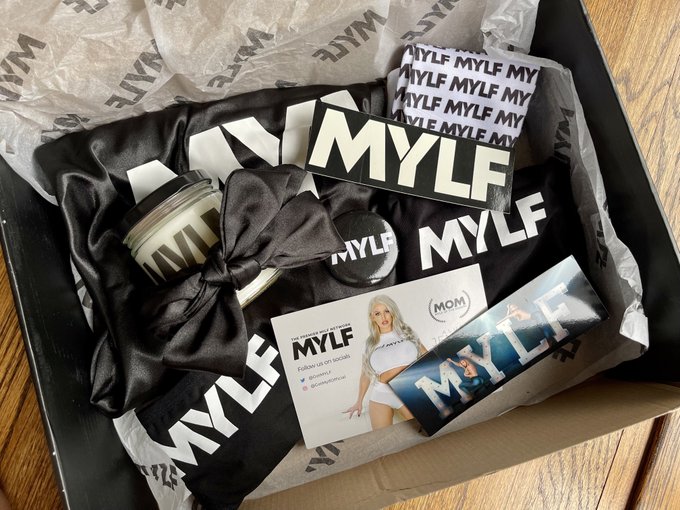 TW Pornstars - Penny Barber 🌟 Mommy To The Stars. The latest pictures ...