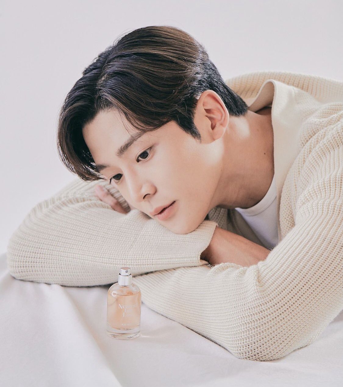 ROWOON THAILAND on Twitter: "210701 nearest_but_lost IG Post Nearest but lost กลิ่น #48HUG ค่ะ 🧡 ...
