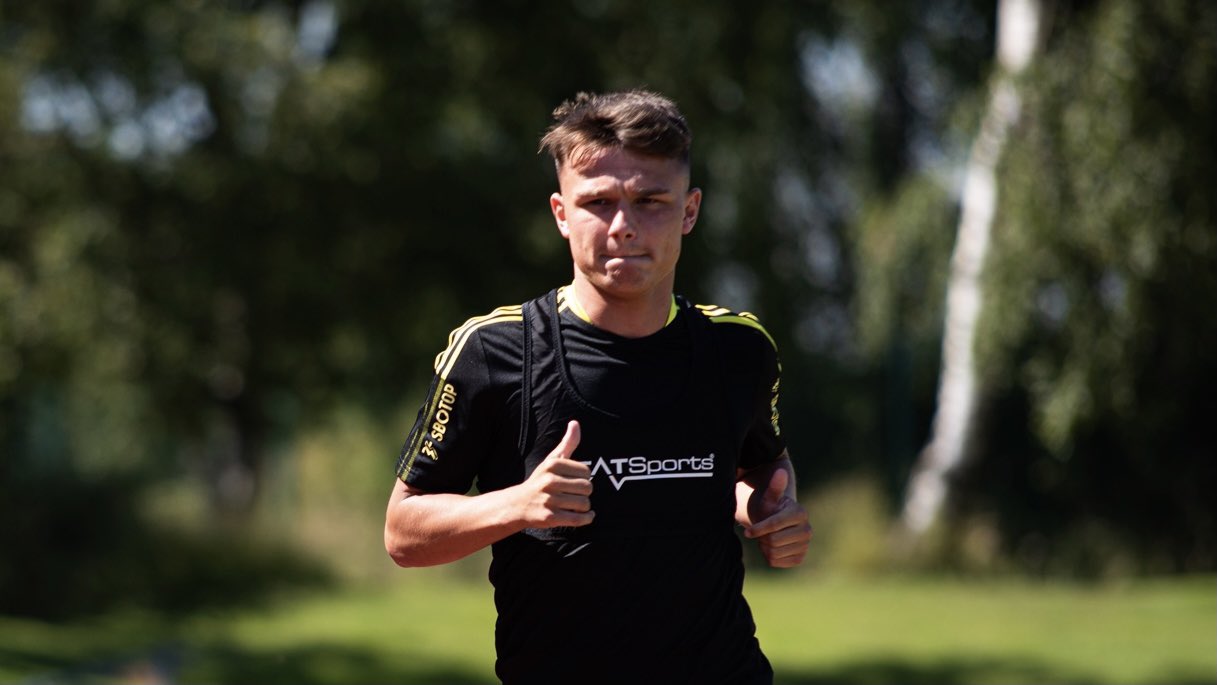 leeds-united-on-twitter-official-beep-test-results-jamieshackk