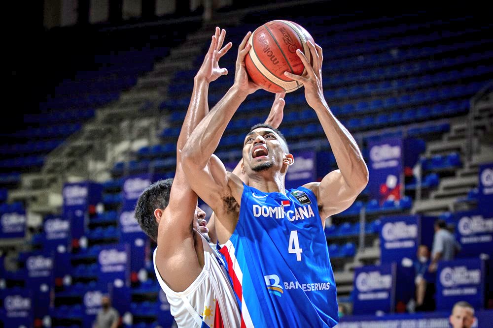 🇭🇺🇩🇴 GELVIS SOLANO VUELVE A EUROPA PARA JUGAR CON SZOLNOKI – CANCHA LATINA