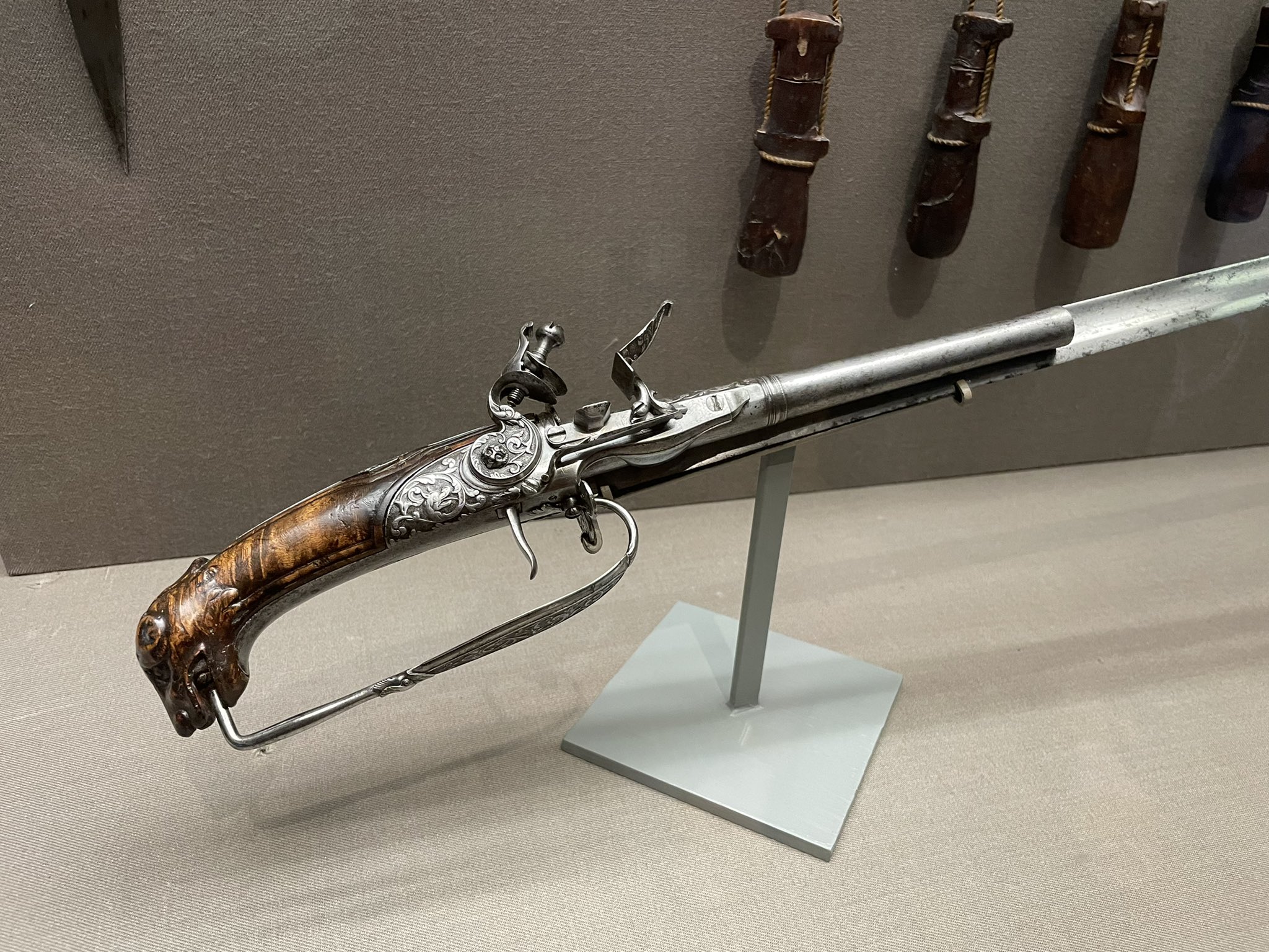 Brent Black 🔜 MAGFest on Twitter: "I always made fun of Final Fantasy VIII’s ridiculous “Gun ...