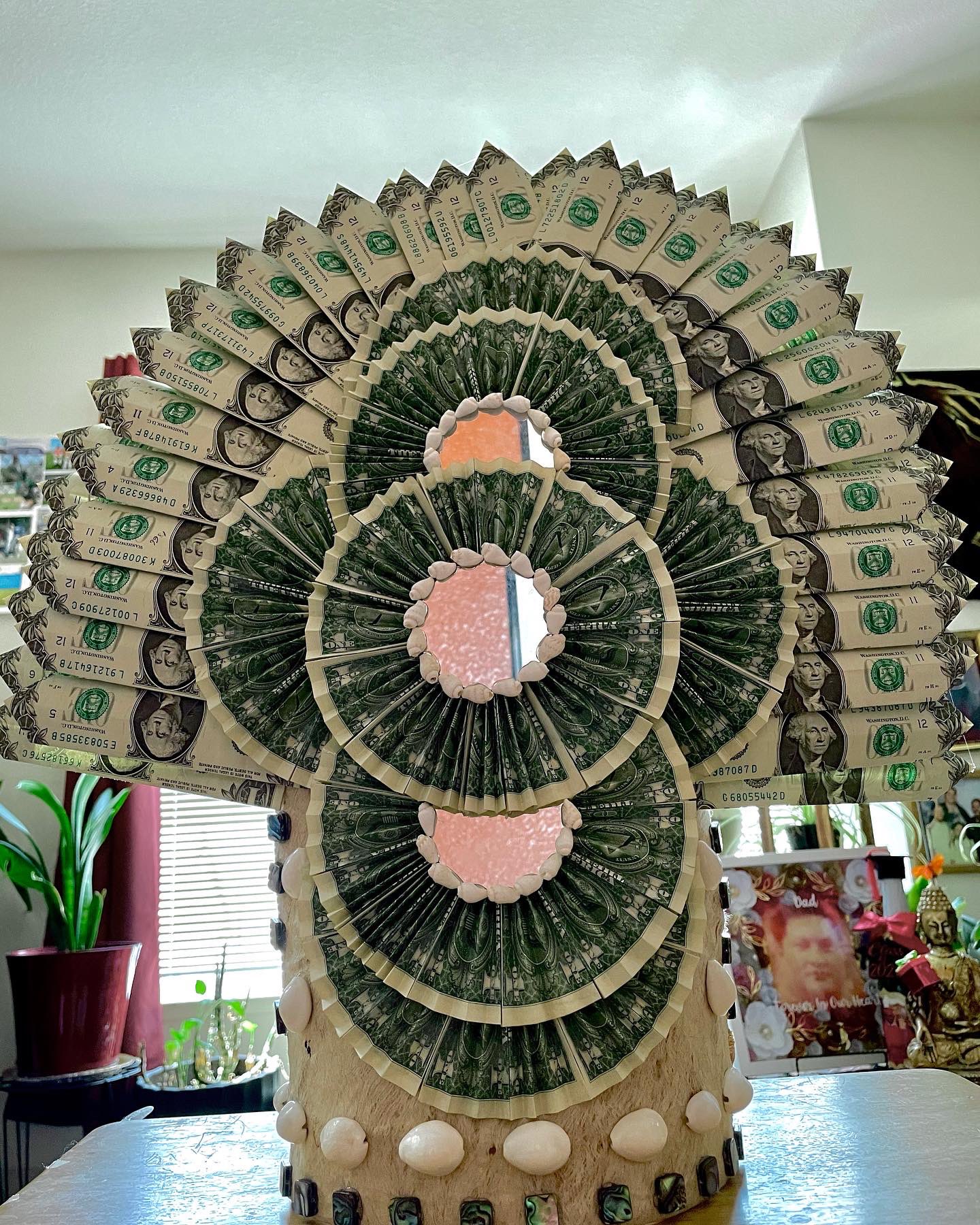 Samoan Money Crowns