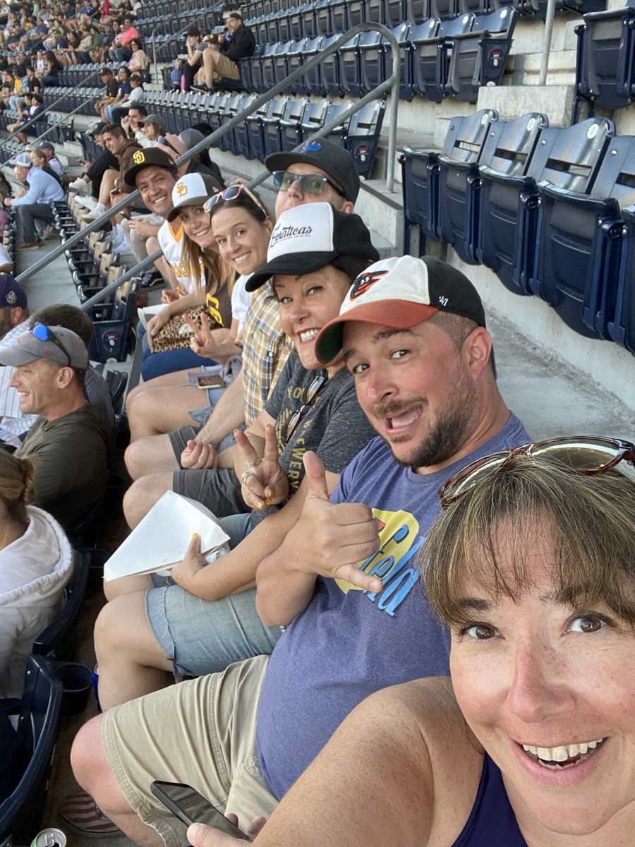 Erica Dean's Instagram, Twitter & Facebook on IDCrawl