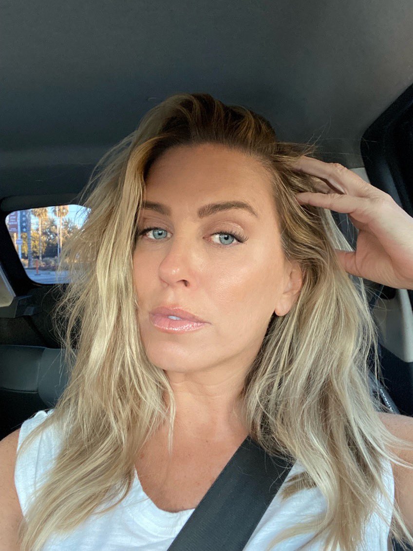 Jennifer Pfister's Instagram, Twitter & Facebook on IDCrawl