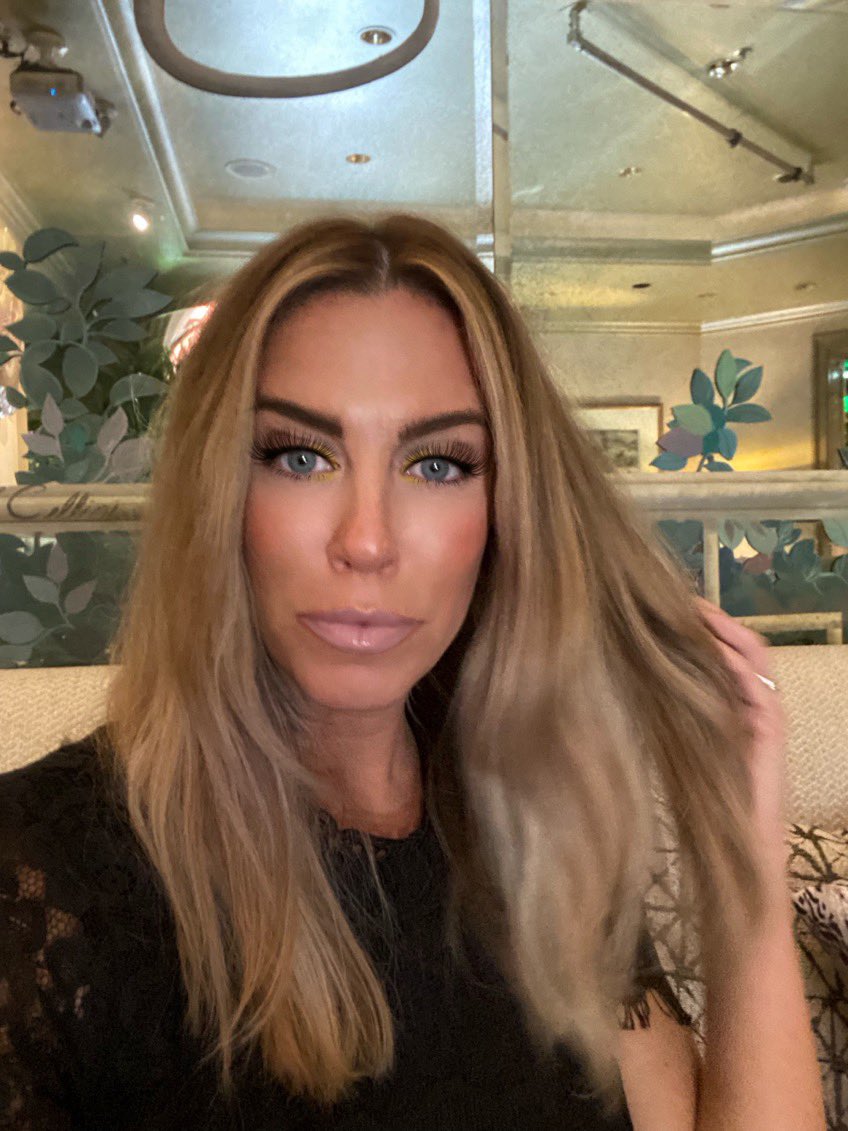 Jennifer Pfister's Instagram, Twitter & Facebook on IDCrawl