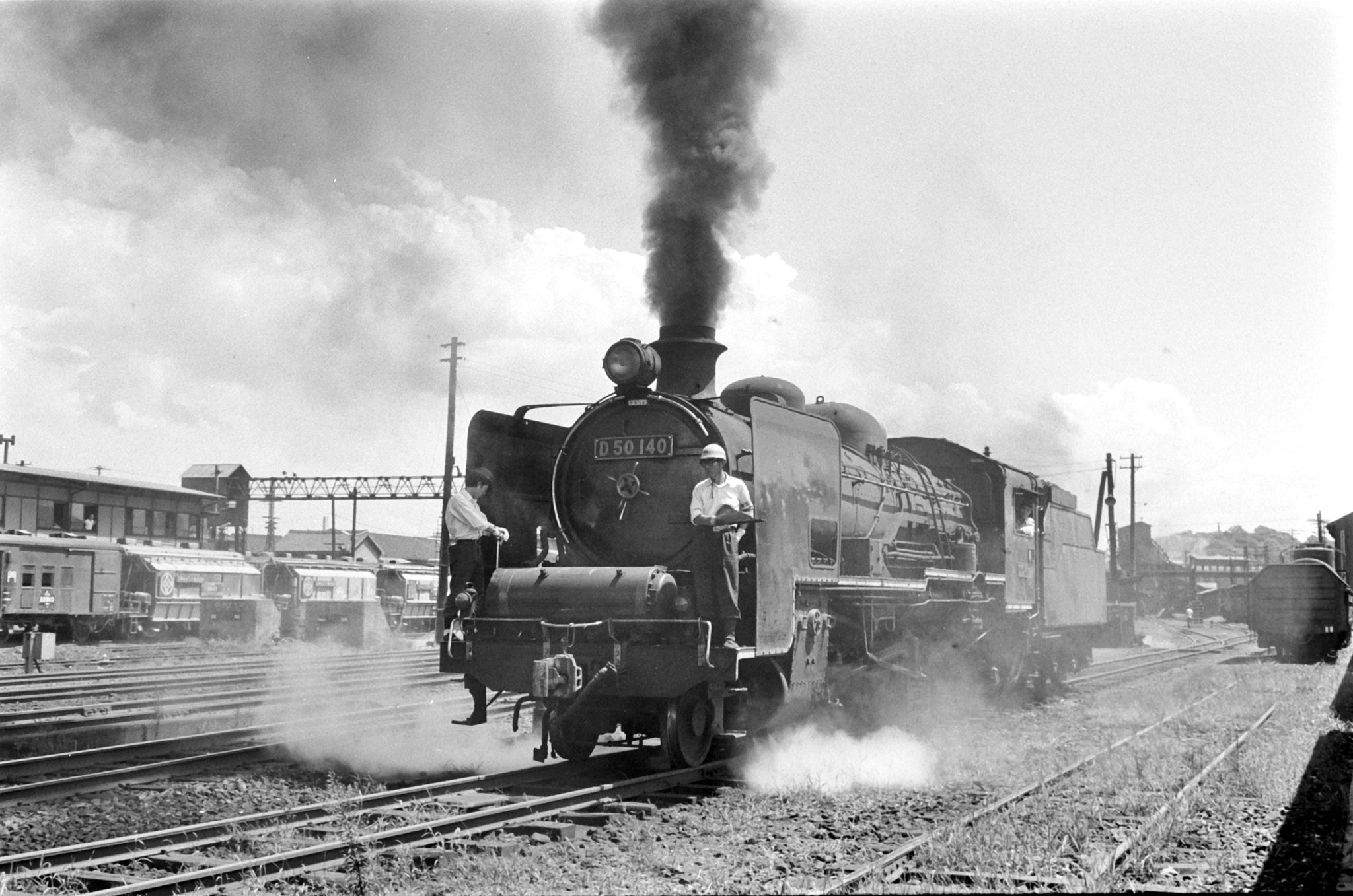 since1971 on Twitter: "#保存機の現役時代 『 D50 140号機 』 動態保存機として梅小路蒸気機関車館に移動する直前 現役時代最後の仕業に就く D50 140号機の姿 ...