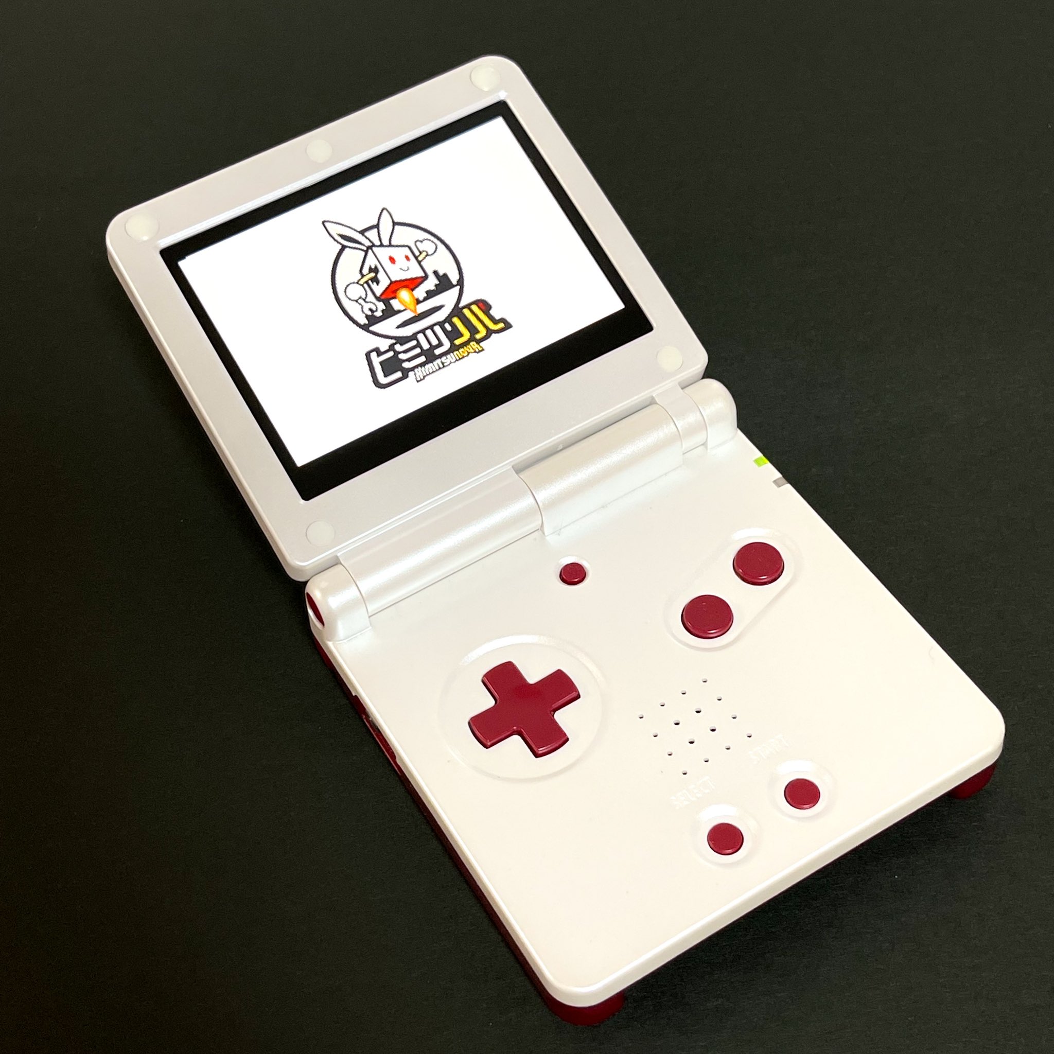 【公式】ヒミツノバ/HIMITSUNOVA on Twitter: "今回はGBASP本体のお持ち込みでIPSを実装させて頂きました。 また基板だけでなく、ボタンやシェルなども全て純正品を再 ...