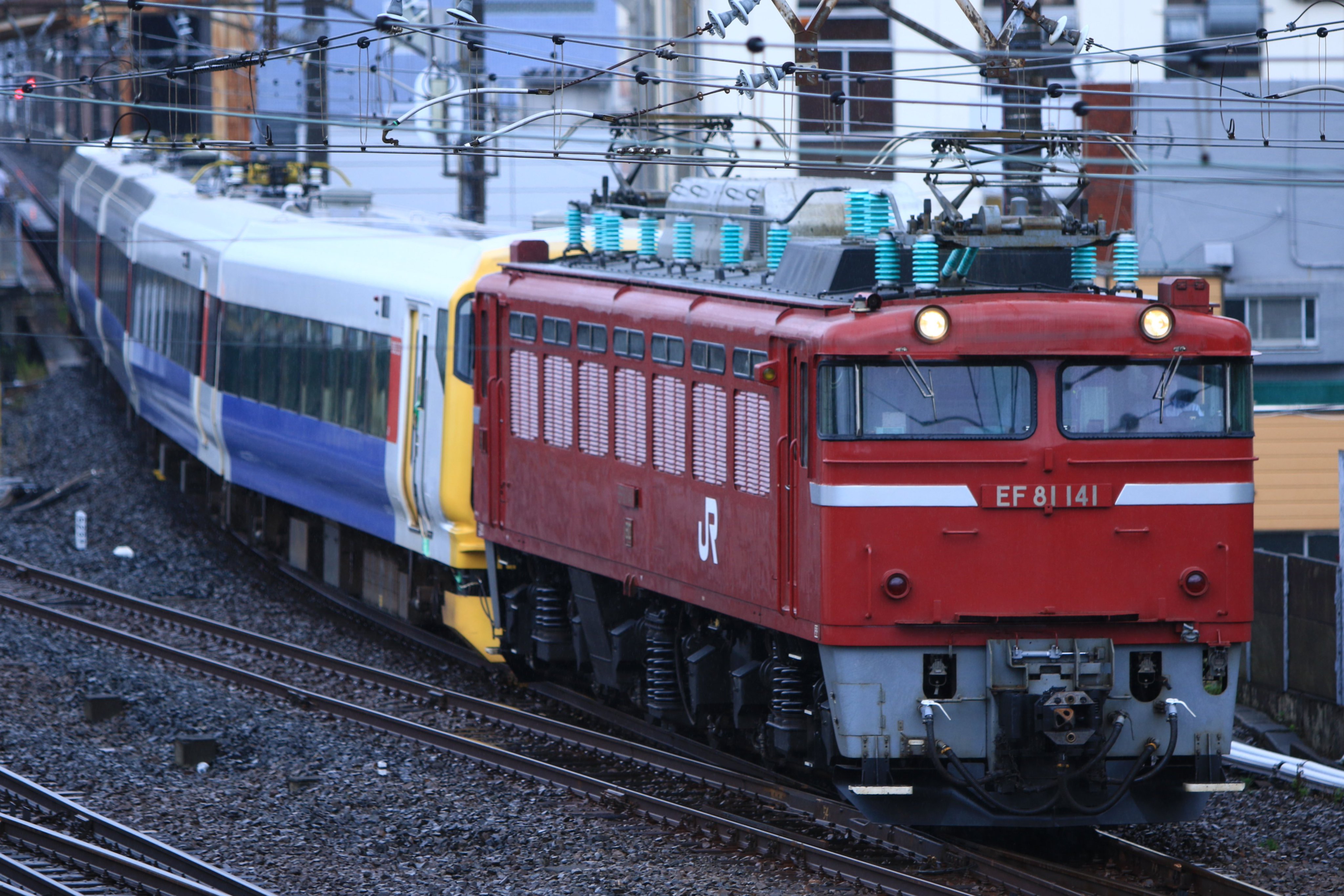 チバトレ on Twitter: "7/8(木) EF81 141+E257系500番台 NB-10編成 配9722ﾚ AT入場 @西船橋〜船橋法典 豊田に貸し出していた編成がATへ ...