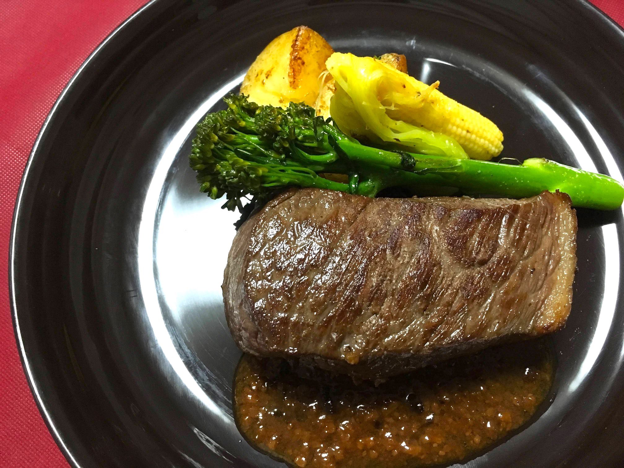 【公式】nomade kitchen on Twitter: "ご自宅への出張料理、法人様のケータリング、フルコースデリバリーや通販などお客様のご都合やご要望に合わせて料理を提供いたします ...