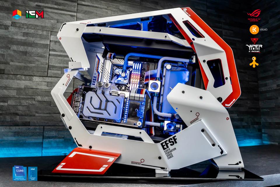 Gundam pc case - jujatea