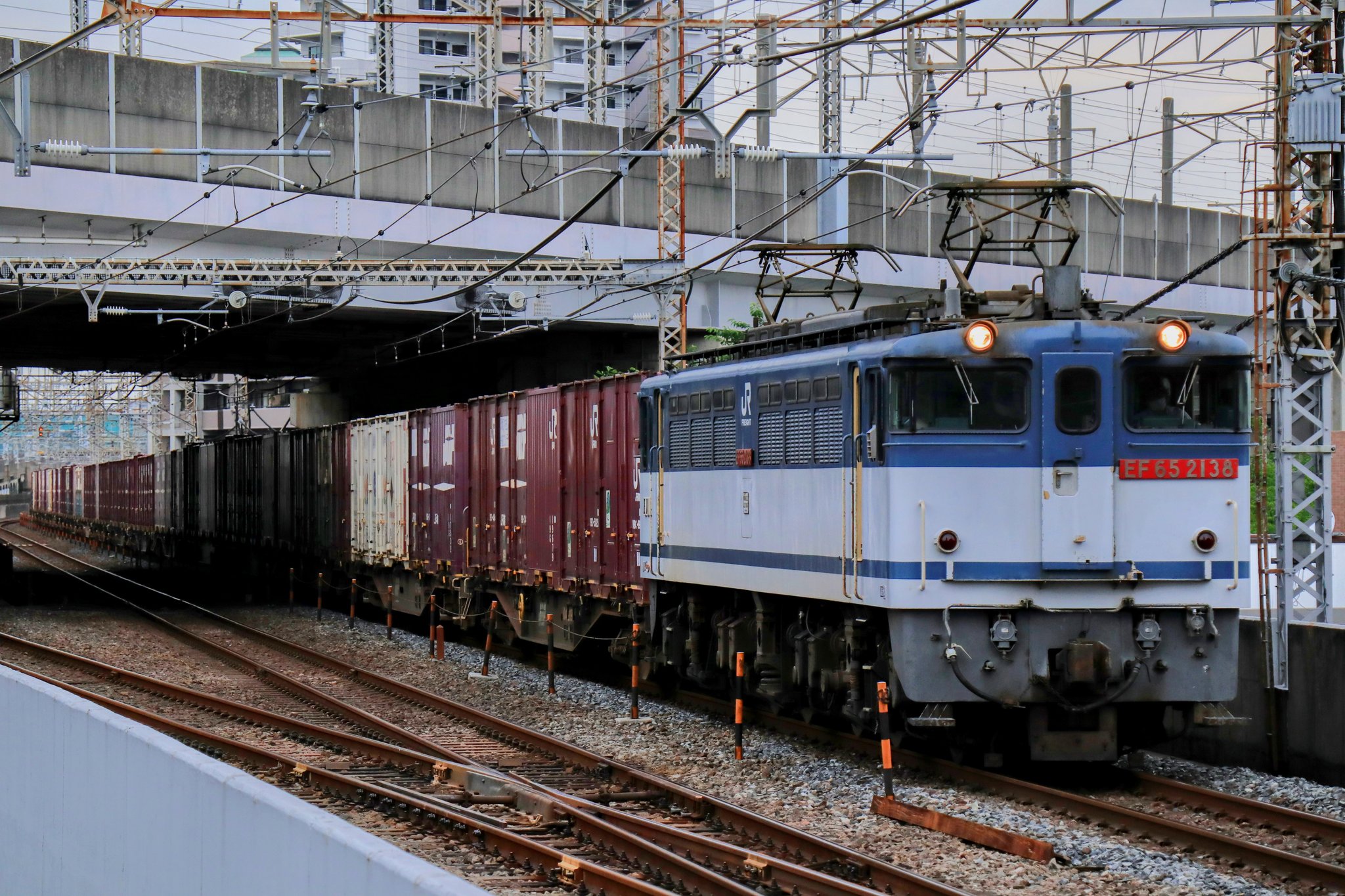 ボロホキ (@JNR_EF65_1101) / Twitter