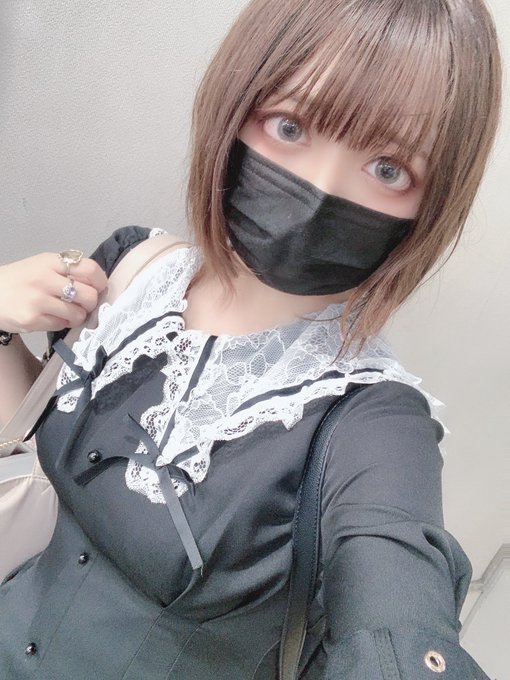 Twoucan - ひまわり ありす🐰🌼 (@alice_mocoo)