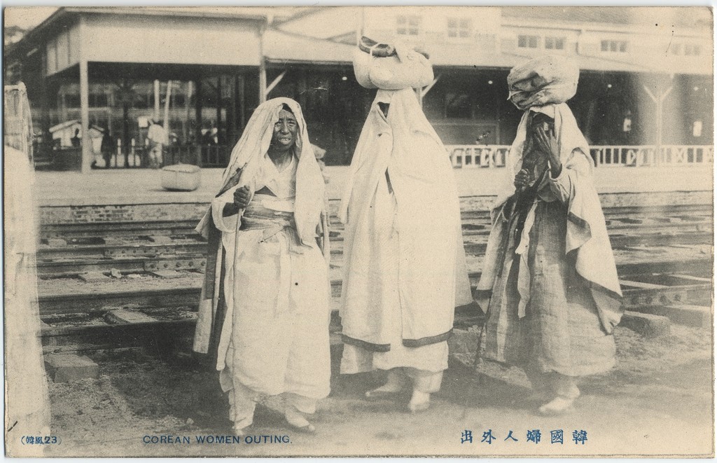 1. 1904 2. 1930 Under the influence of Confucianism, when going out ...