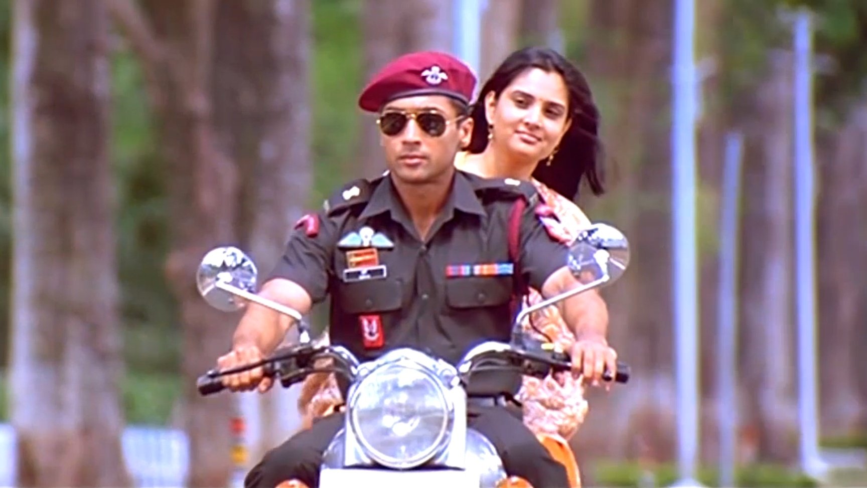 Vaaranam Aayiram Surya Army