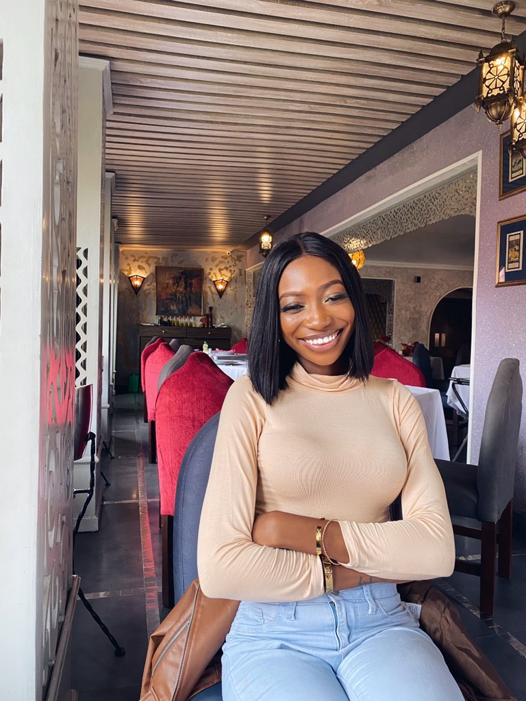 Your Shirts Plug -Simisola 🖊👕 on Twitter: "How my Monday is going https://t.co/VkzlfAZZOq" / Twitter