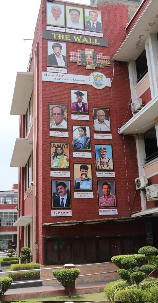 Hansraj College