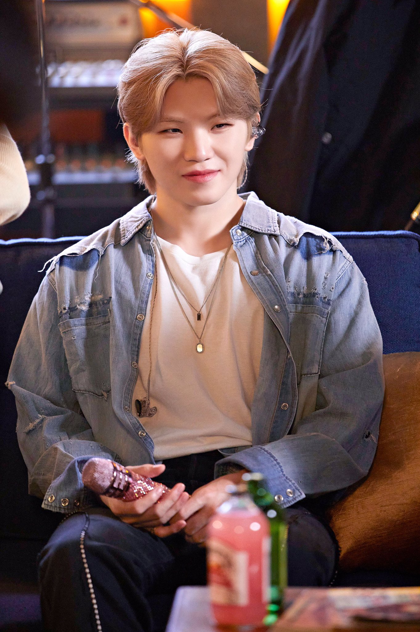 SEVENTEEN Fancafe & Weverse on Twitter: "SEVENTEEN Genius 'Open Mic' Behind Sketch #THE8 #디에잇 ...