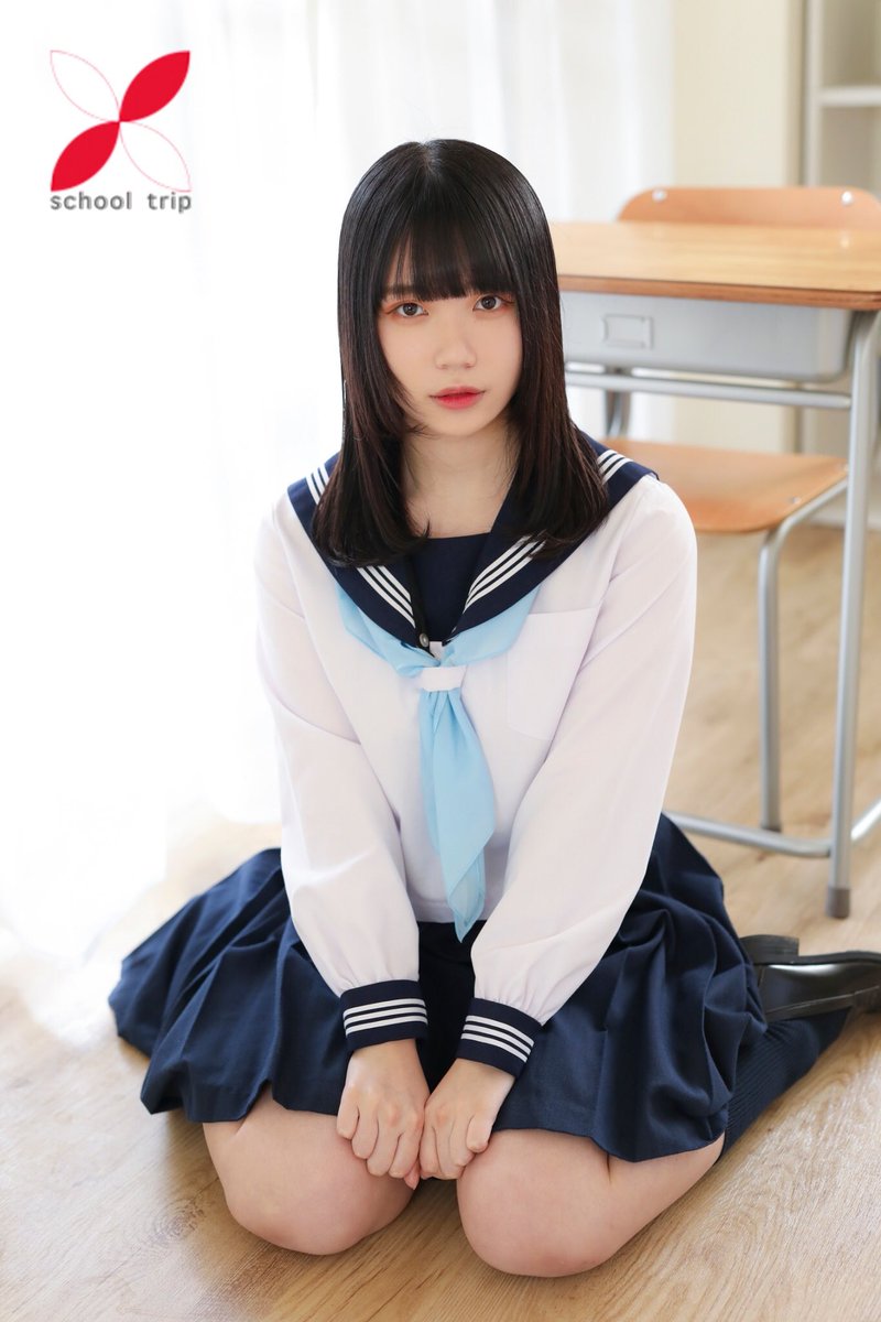 デジタル写真集[school trip] Twitterでは写真集未掲載カットをアップしています！ #RT大歓迎 モデル：#三原海 衣装：#セーラー服 商品版はこちら school trip ...