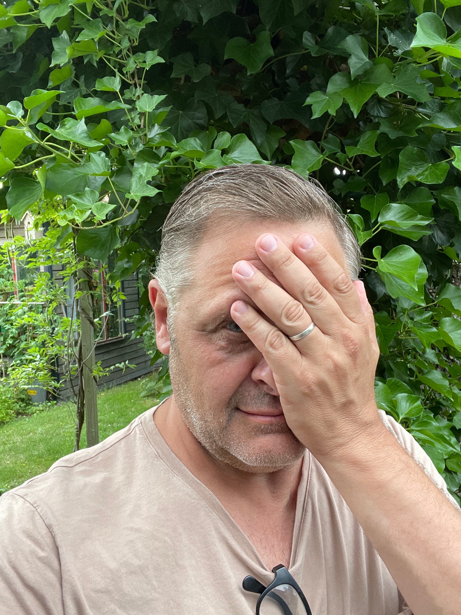 Johan Romin 🇺🇦 on Twitter: "Nu återvänder jag till sommarvärmen. De här senaste dagarna har jag ...