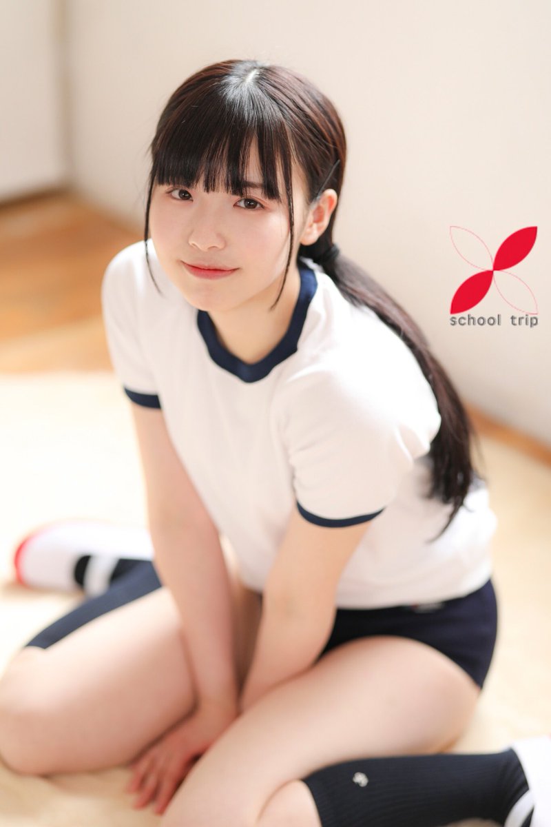デジタル写真集[school trip] Twitterでは写真集未掲載カットをアップしています！ #RT大歓迎 モデル：#こまめ 衣装：#体操服 (#ブルマ) 商品版はこちら school ...