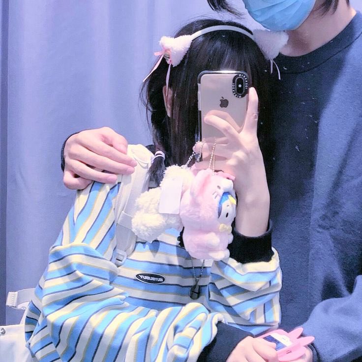 Share 75+ anime heart hands matching pfp latest - in.coedo.com.vn