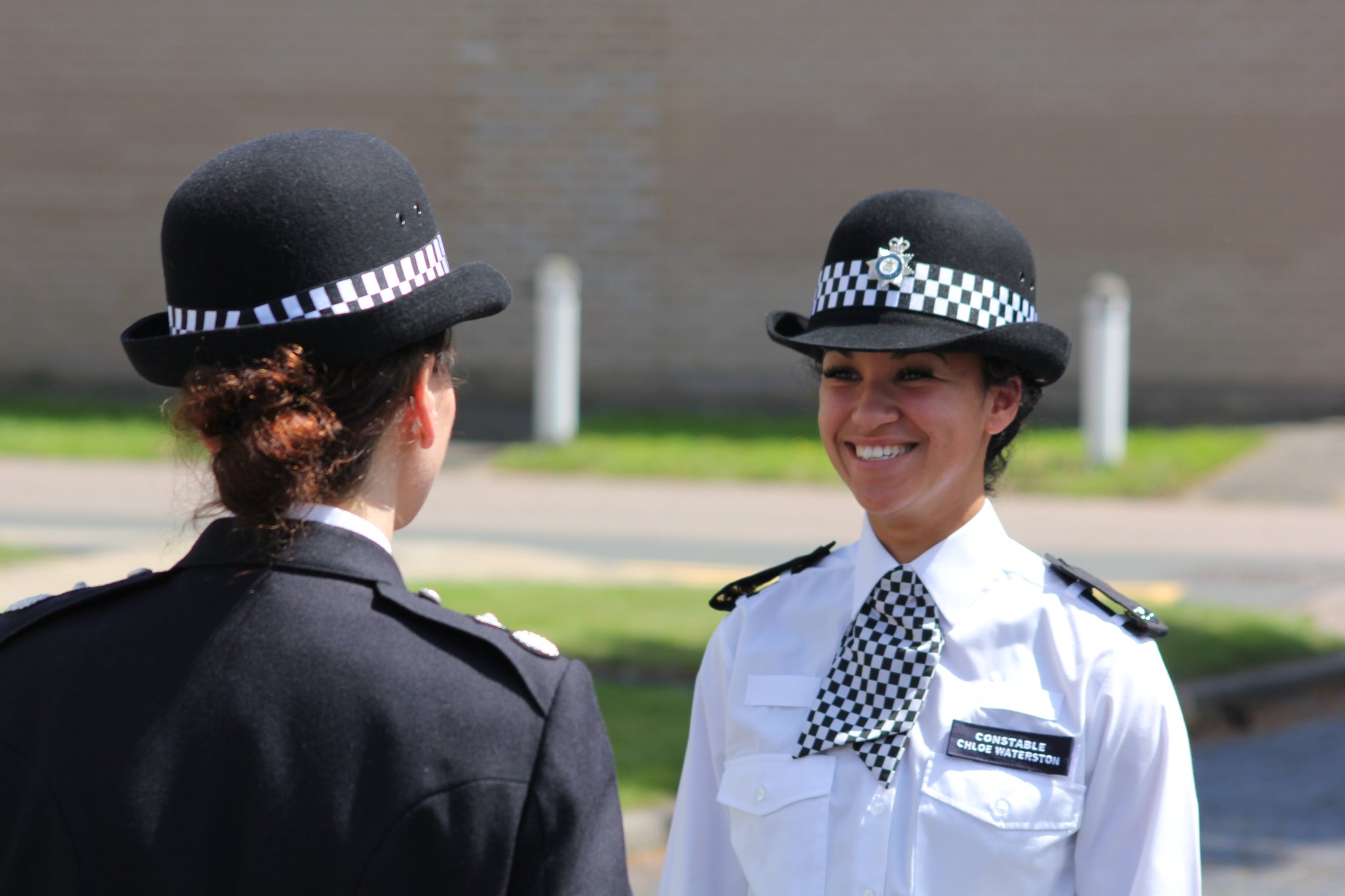 Cambs Police ๐ On Twitter A Driving Instructor And Two Soldiers Were