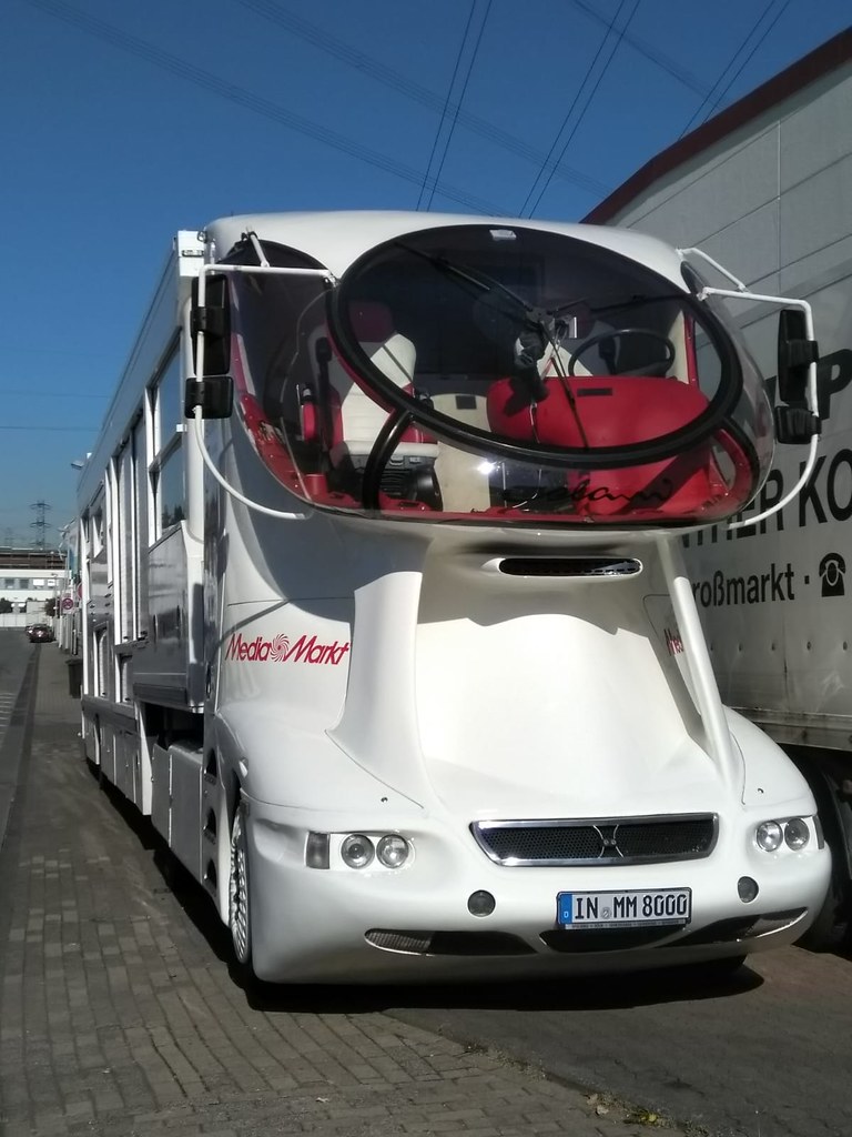 rocketengine on Twitter: "コラーニのトラックって昔から何種類もあって、同じヘッドでも明らかに別個体って画像よく見ますけど、ドイツでは結構見かけるくらい走ってるもんなん ...