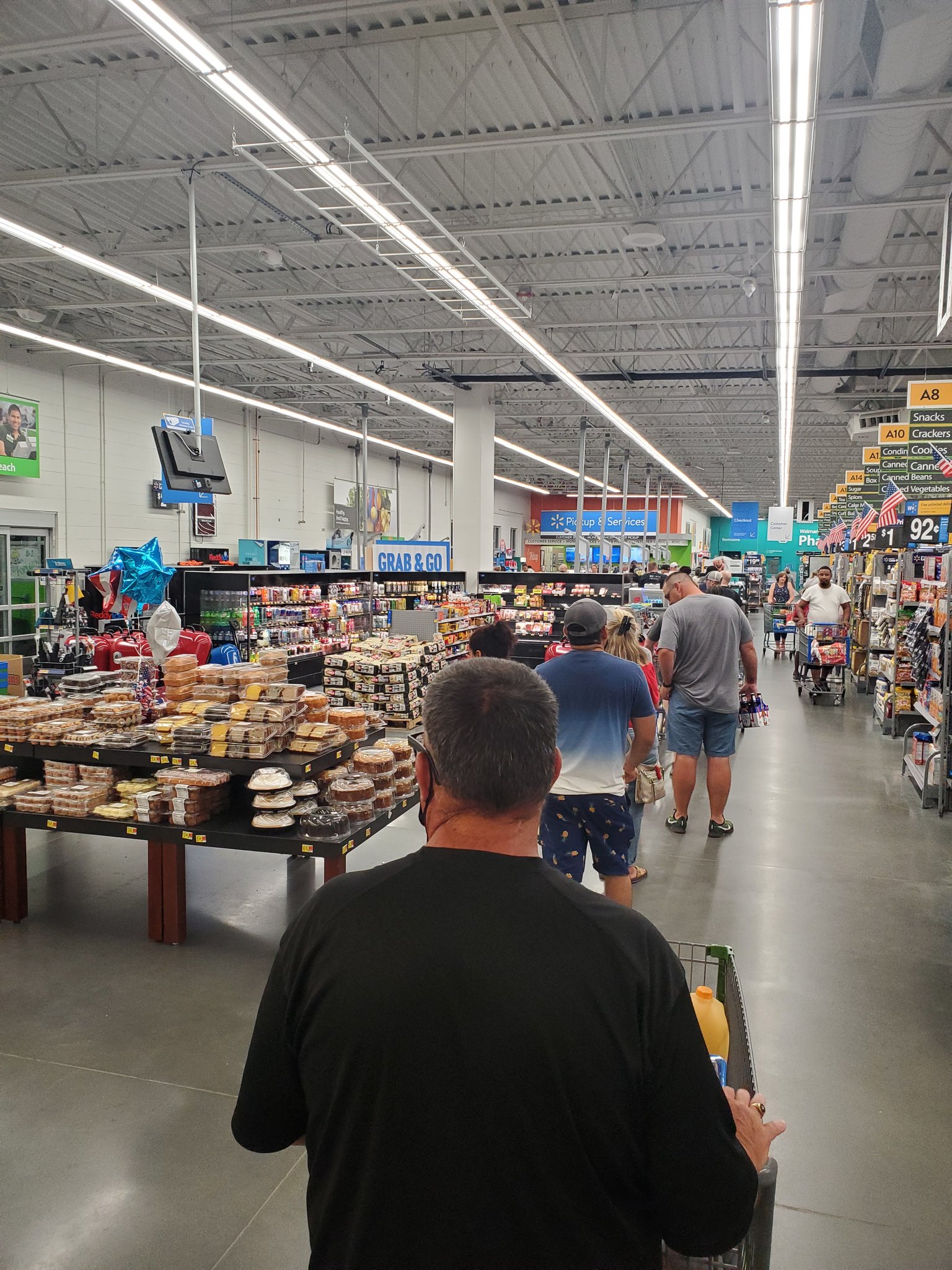Walmart Checkout Lines