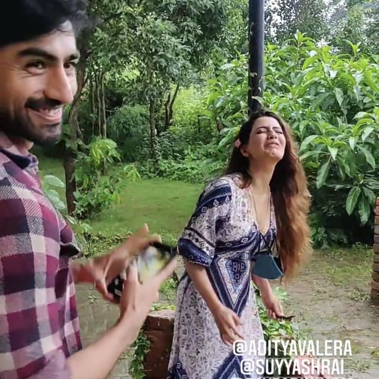 Smriti Kalra In Saree