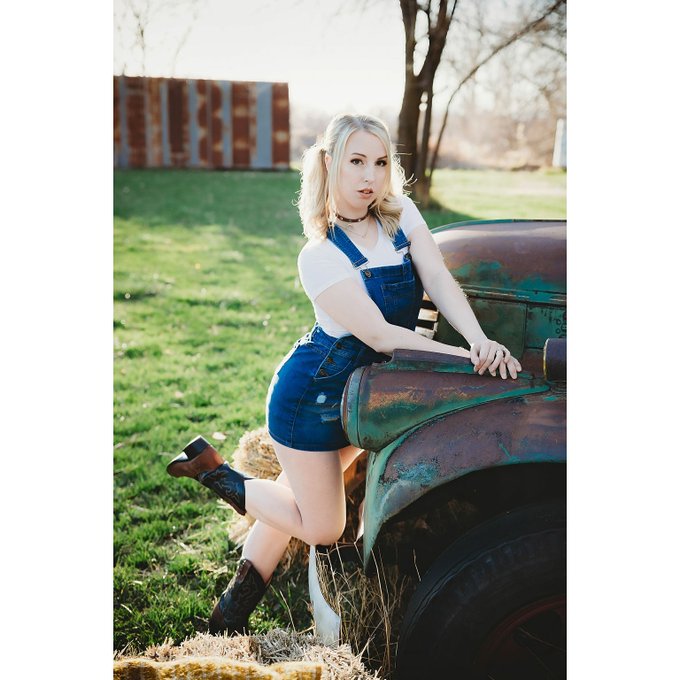 TW Pornstars - Darcie Belle. Popular pictures and videos from Twitter ...