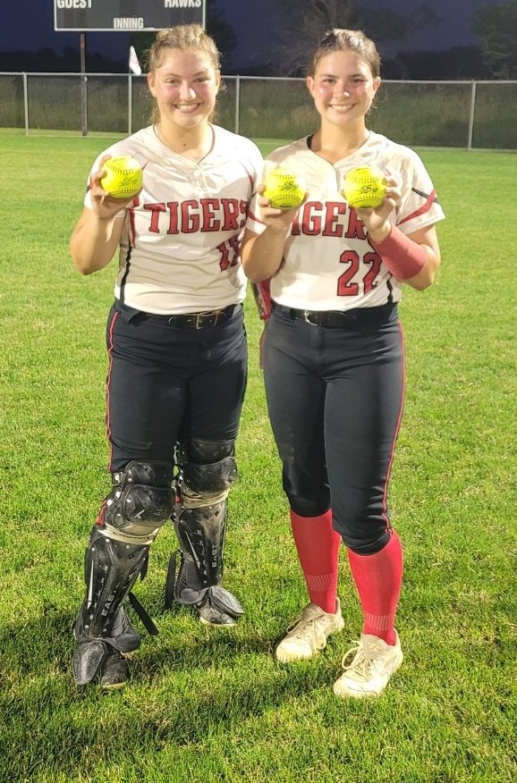 South Hardin High School Softball (@Rosonke_Becky) | Twitter