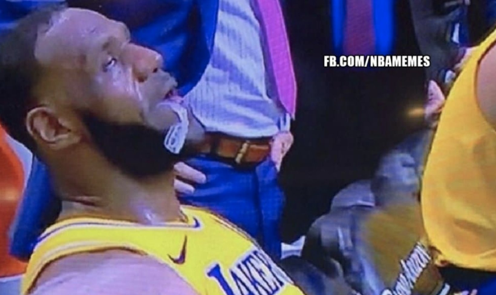 NBA Memes on Twitter: "*Woj tweets* *Shams tweets* *Woj tweets* *Shams tweets* . . . *Woj tweets ...