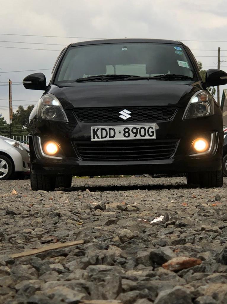 Black Suzuki Swift Modified