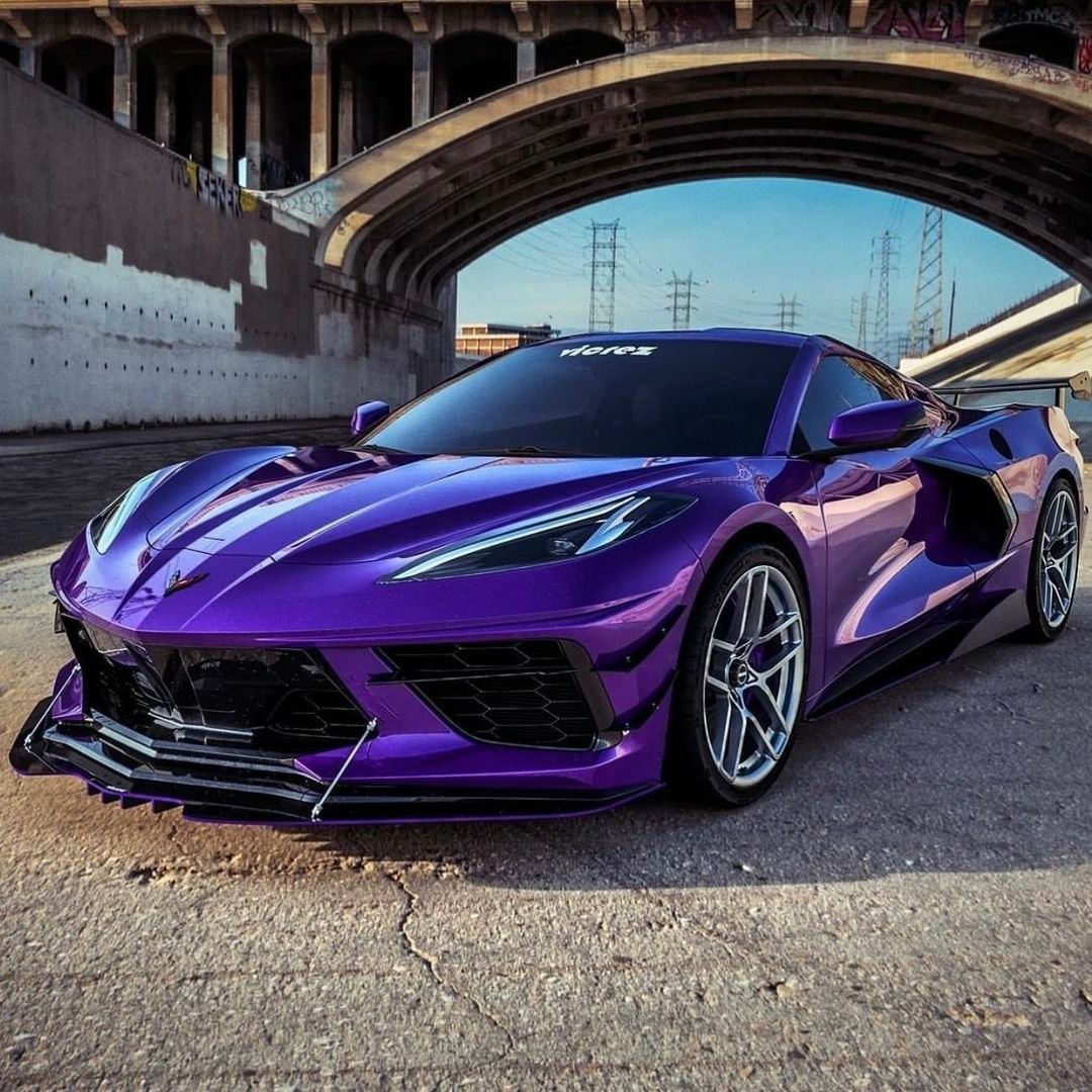 Corvette Stingray 2022 Purple